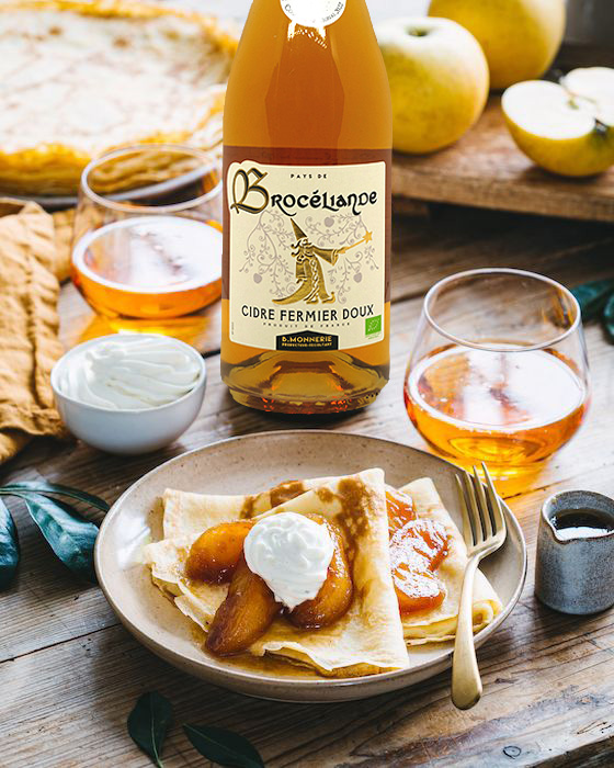 Crêpes Sucrées et Salées : une Ode Gourmande sublimée par le cidre | La Cave des Sommeliers